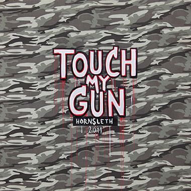 Touch My Gun - Illux.se